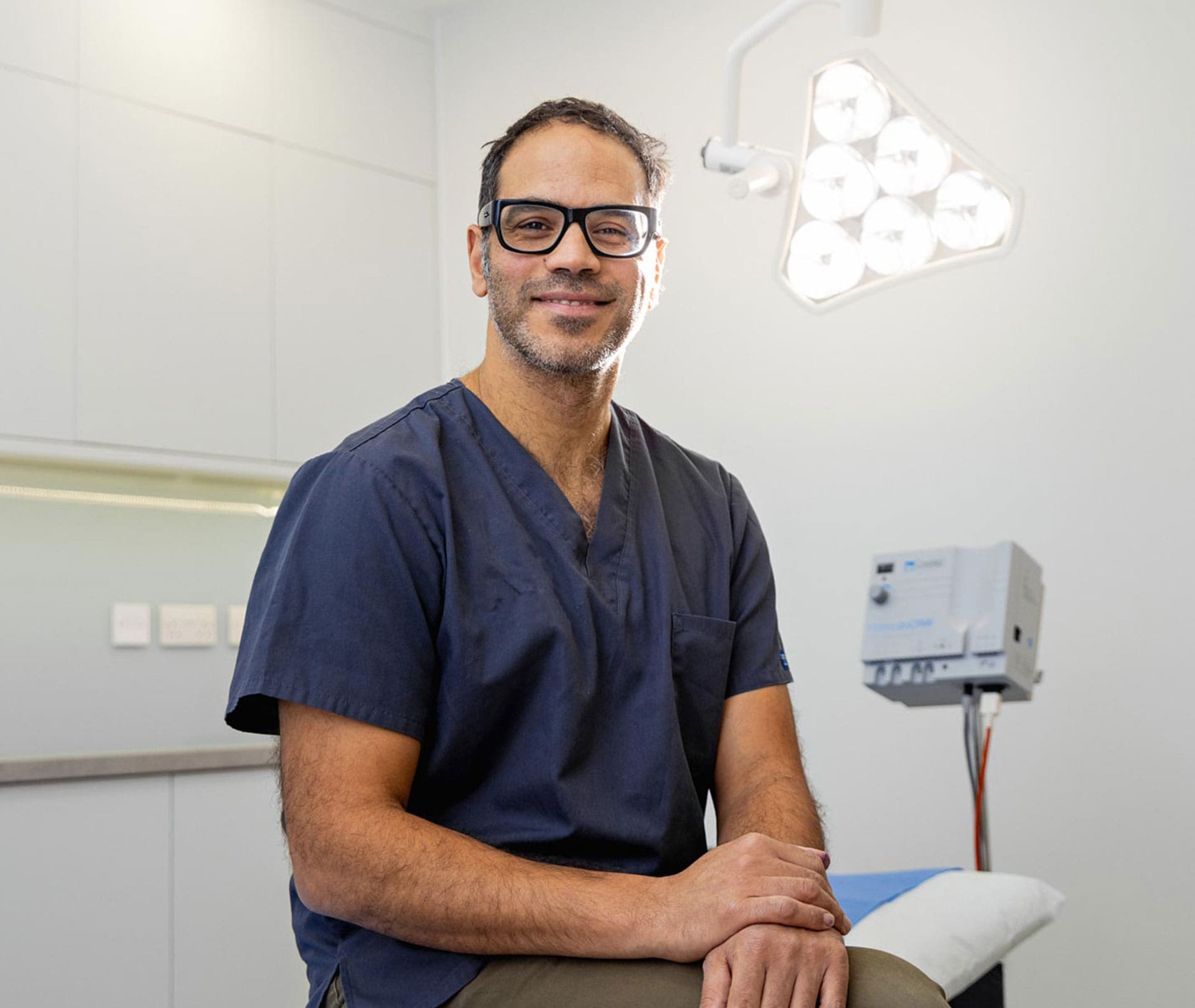 Dr Ahid Abood - Blowmedia